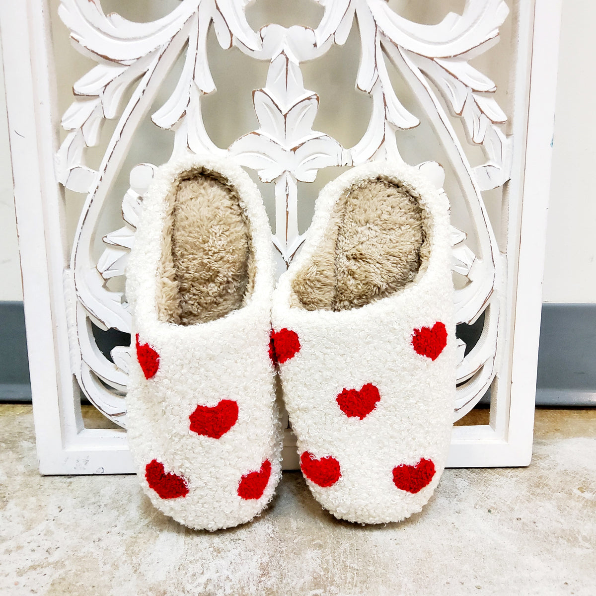 MULTI RED HEART SLIPPERS – Deb & Co. Boutique
