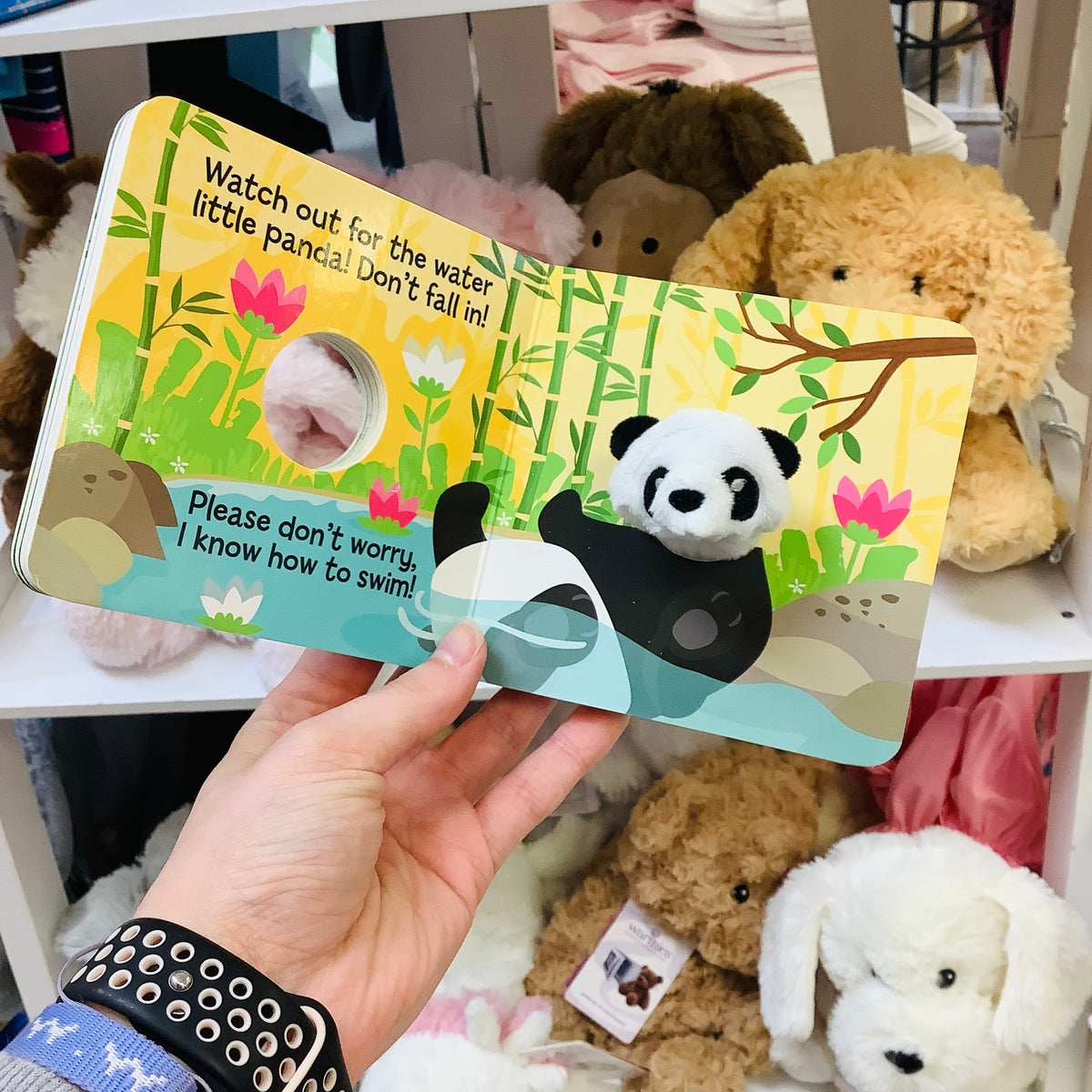 PANDA FINGER PUPPET BOOK – Deb & Co. Boutique
